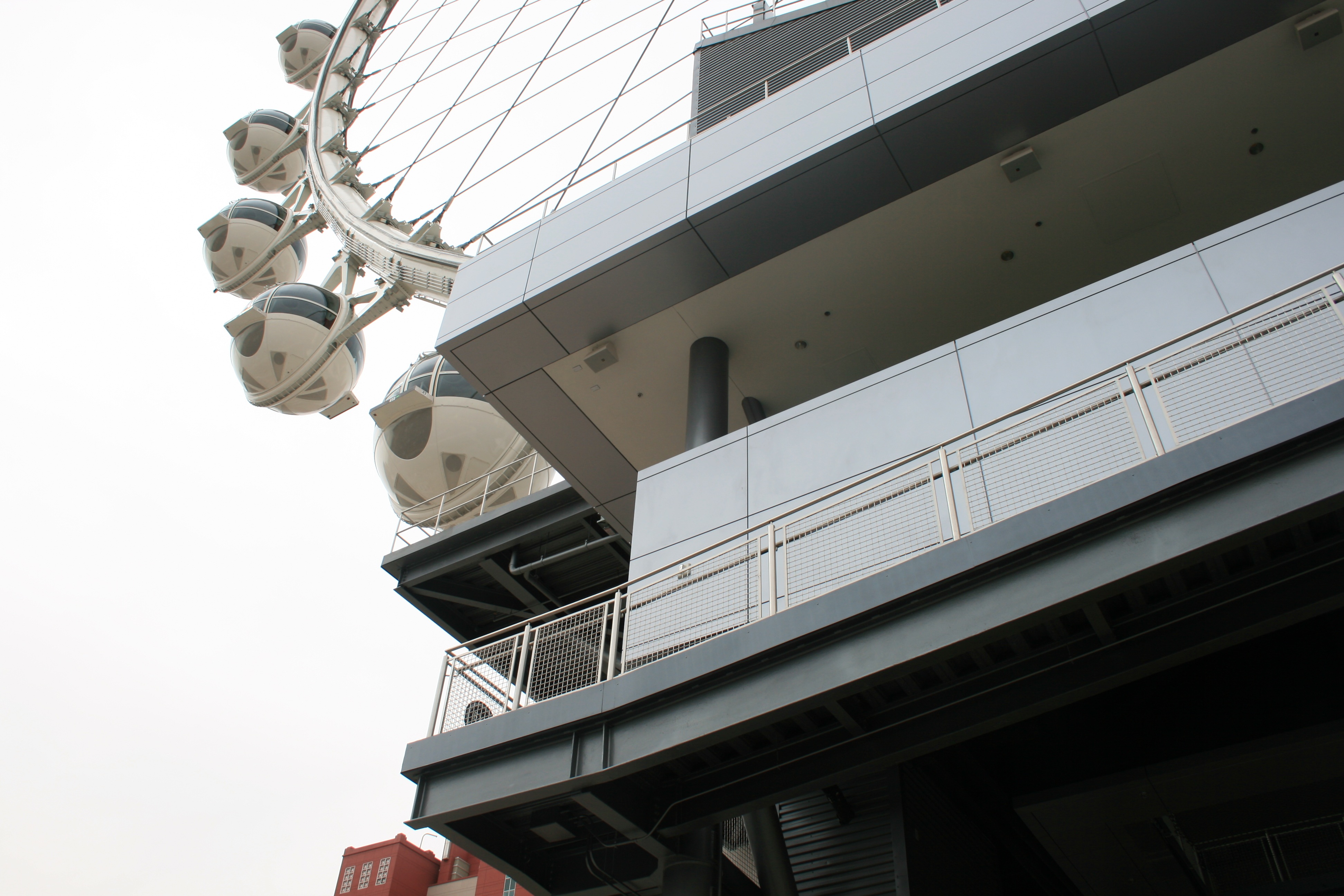 World’s Tallest Observation Wheel Features Banker Wire Mesh Banker Wire