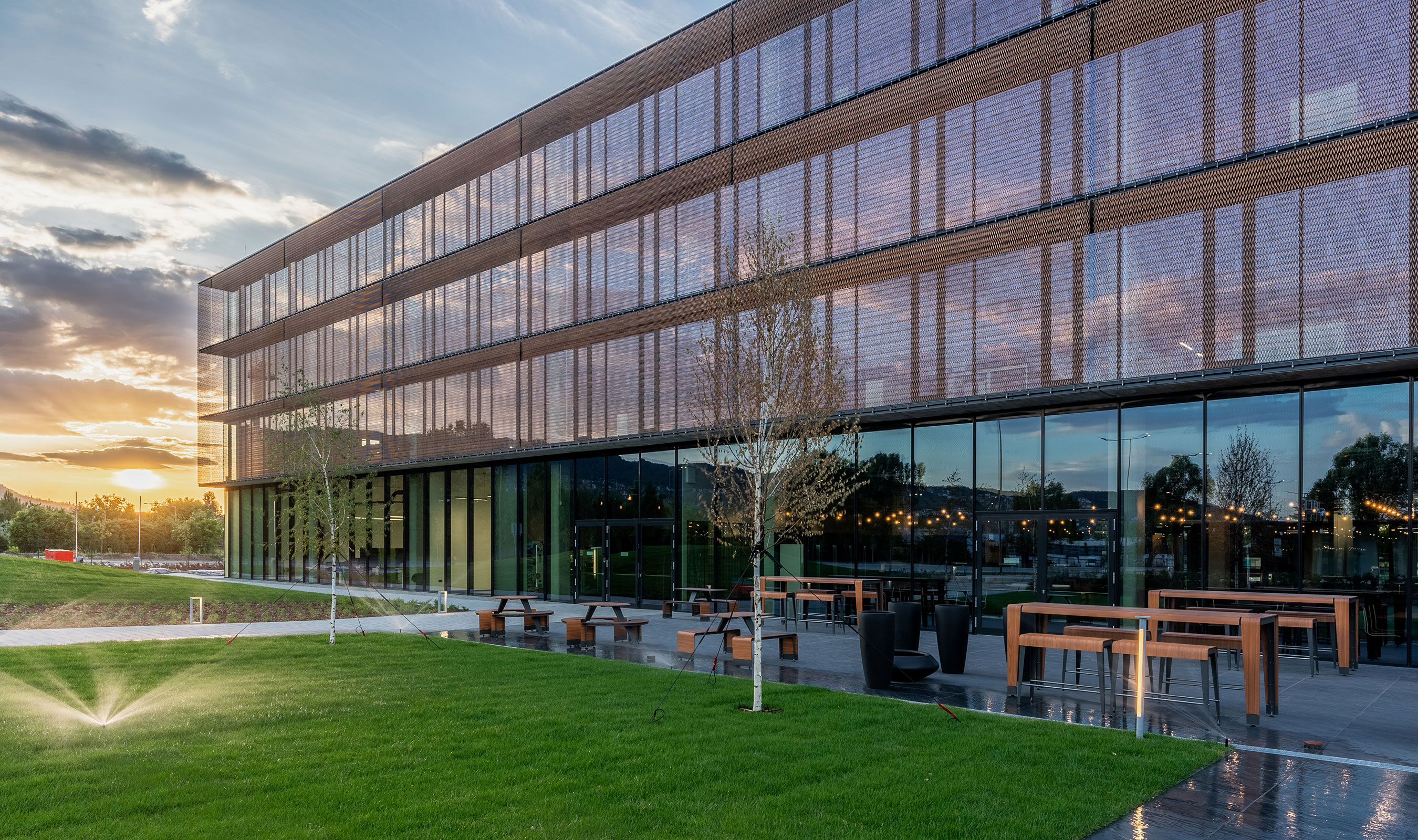 Banker Wire Now Offering Flexible Mesh Systems | Banker Wire