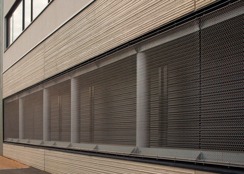 Flexible Mesh Systems | Banker Wire | Your Wire Mesh Partner