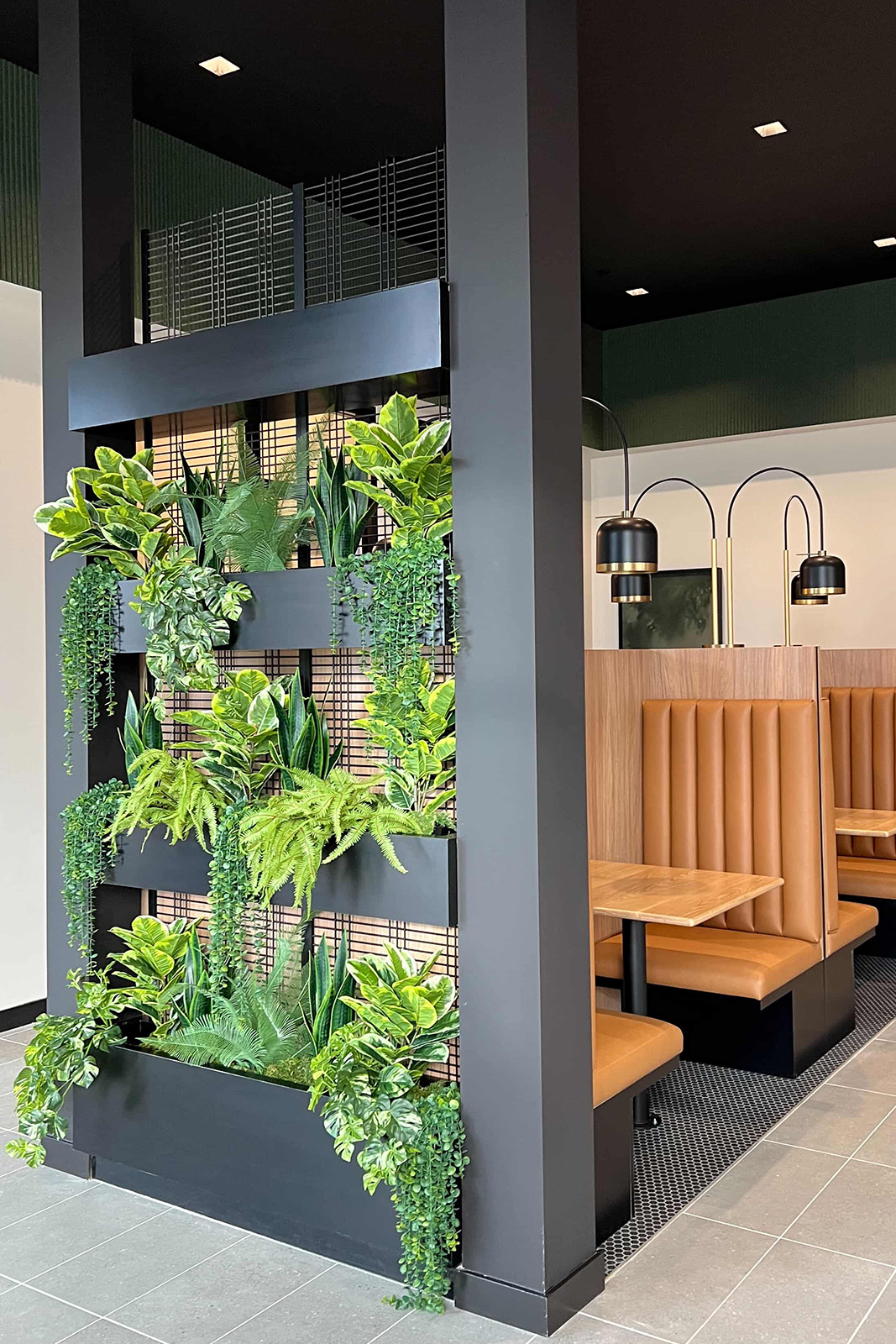Indoor Welded Wire Mesh Trellis | Banker Wire